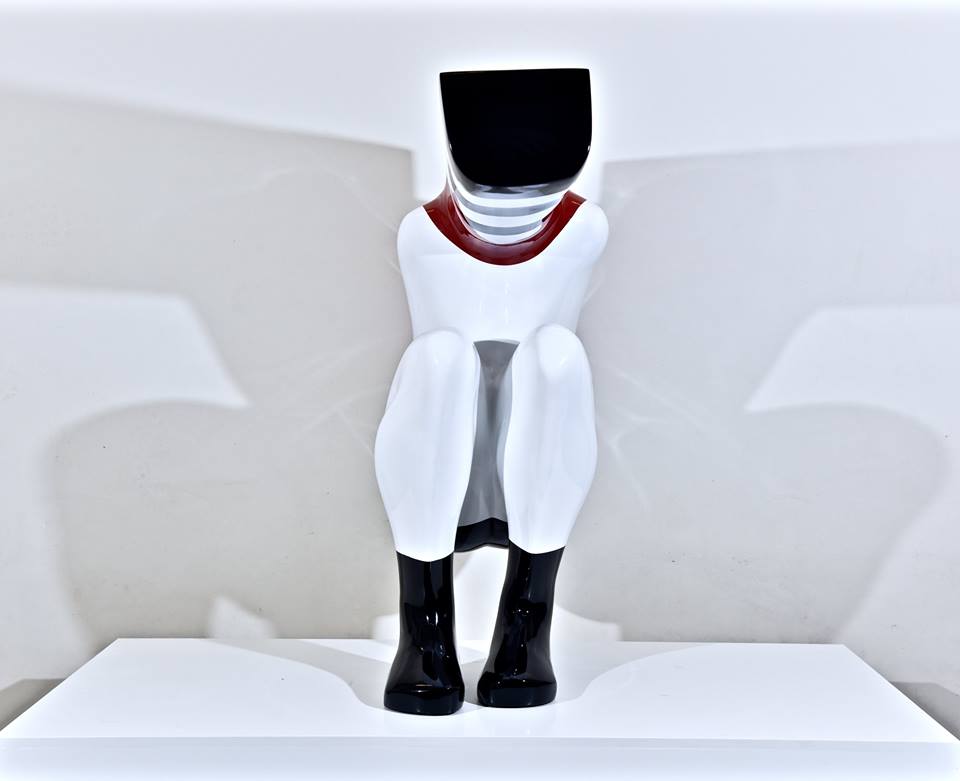 The human stepping stone – THE SCULPTOR'S WIFE